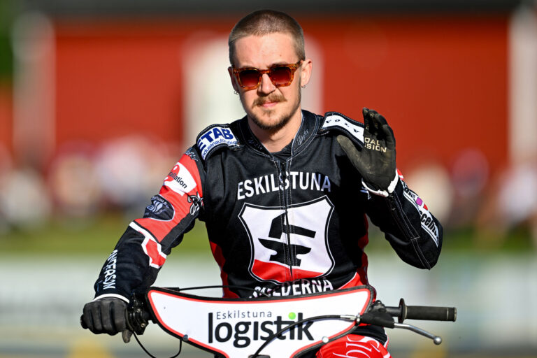 Startsida Smederna - Eskilstuna Smederna